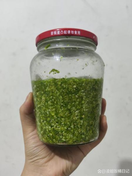 韭菜花酱怎么做_自制韭菜花酱的做法-第3张图片-山城妙识