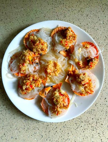 蒜蓉粉丝蒸扇贝需要几分钟_蒸多久才鲜嫩-第3张图片-山城妙识 蒜蓉粉丝蒸扇贝需要几分钟_蒸多久才鲜嫩-第3张图片-山城妙识