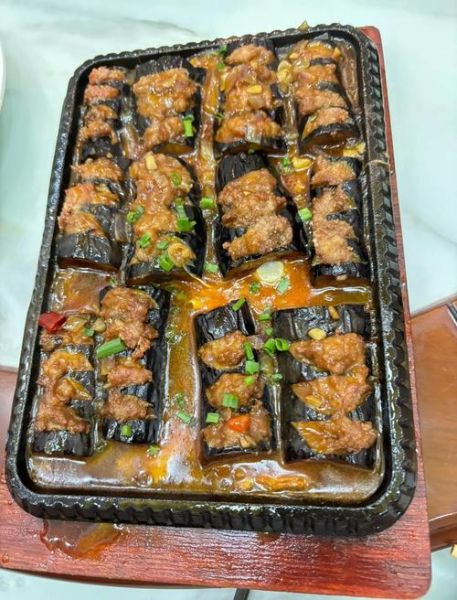 铁板烧汁茄子怎么做_铁板茄子酱汁配方-第1张图片-山城妙识 铁板烧汁茄子怎么做_铁板茄子酱汁配方-第1张图片-山城妙识