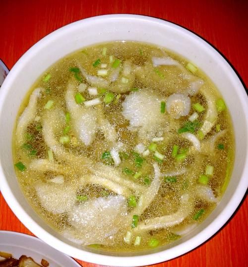 蘑菇肉片汤怎么做_蘑菇肉片汤的做法窍门-第1张图片-山城妙识 蘑菇肉片汤怎么做_蘑菇肉片汤的做法窍门-第1张图片-山城妙识