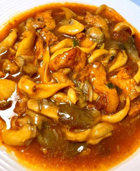 蘑菇肉片汤怎么做_蘑菇肉片汤的做法窍门-第2张图片-山城妙识 蘑菇肉片汤怎么做_蘑菇肉片汤的做法窍门-第2张图片-山城妙识