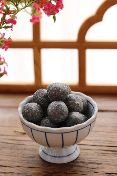 正宗黑芝麻流沙馅怎么做_流沙馅为什么流得动-第2张图片-山城妙识 正宗黑芝麻流沙馅怎么做_流沙馅为什么流得动-第2张图片-山城妙识