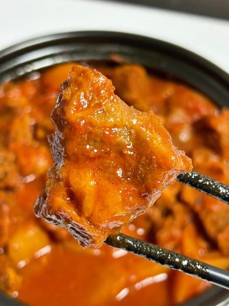 柿子牛腩怎么做_柿子牛腩的家常做法-第2张图片-山城妙识 柿子牛腩怎么做_柿子牛腩的家常做法-第2张图片-山城妙识