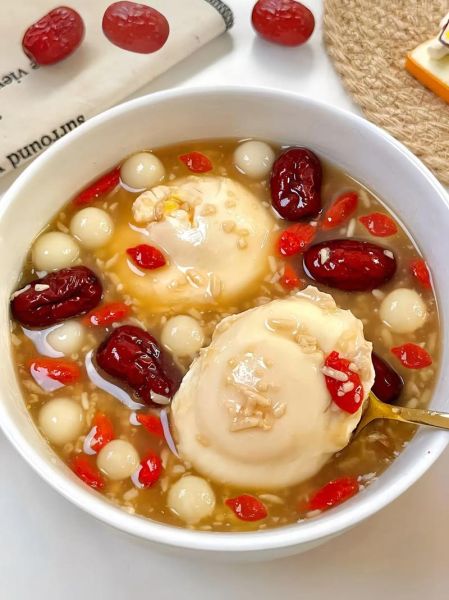 酒酿鸡蛋汤圆怎么做_酒酿鸡蛋汤圆的家常做法-第3张图片-山城妙识