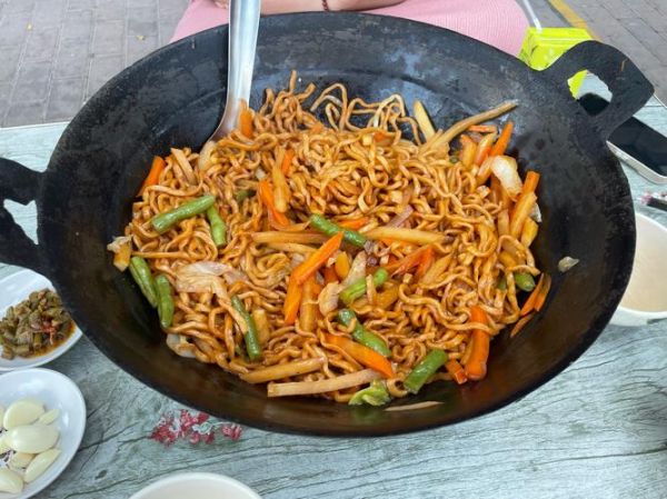 铁锅焖面加盟多少钱_铁锅焖面加盟哪家好-第1张图片-山城妙识 铁锅焖面加盟多少钱_铁锅焖面加盟哪家好-第1张图片-山城妙识