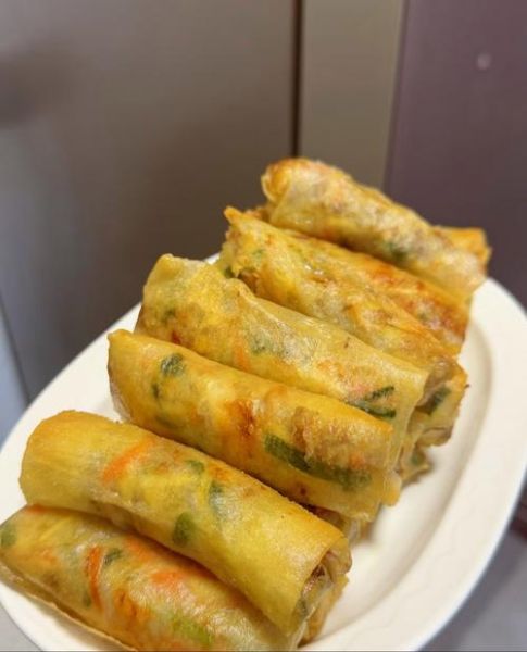 春卷怎么包_春卷皮怎么炸才酥脆-第1张图片-山城妙识 春卷怎么包_春卷皮怎么炸才酥脆-第1张图片-山城妙识