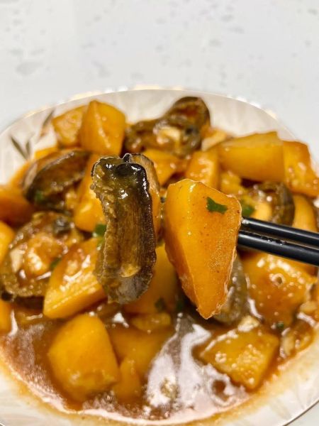 鲍鱼炖土豆怎么做_鲍鱼炖土豆家常做法-第1张图片-山城妙识 鲍鱼炖土豆怎么做_鲍鱼炖土豆家常做法-第1张图片-山城妙识