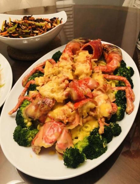 芝士焗龙虾伊面怎么做_芝士焗龙虾伊面热量高吗-第1张图片-山城妙识 芝士焗龙虾伊面怎么做_芝士焗龙虾伊面热量高吗-第1张图片-山城妙识