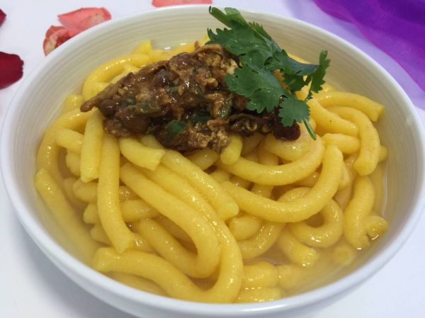 酸汤子和玉米面条的区别_哪个更好吃-第1张图片-山城妙识 酸汤子和玉米面条的区别_哪个更好吃-第1张图片-山城妙识