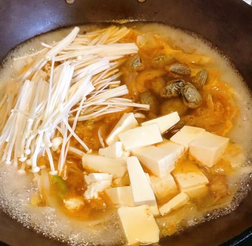 韩国泡菜汤怎么做_正宗泡菜汤需要哪些材料-第3张图片-山城妙识 韩国泡菜汤怎么做_正宗泡菜汤需要哪些材料-第3张图片-山城妙识