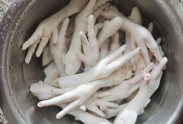 脱骨鸡爪怎么做_脱骨鸡爪制作方法视频-第2张图片-山城妙识 脱骨鸡爪怎么做_脱骨鸡爪制作方法视频-第2张图片-山城妙识