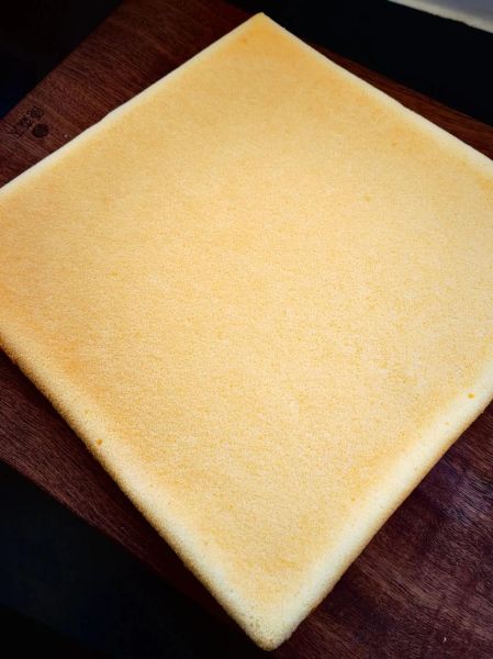 蛋糕片怎么做_蛋糕片需要烤多久-第1张图片-山城妙识