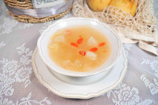 银耳怎么泡发最好_银耳汤怎么煮才粘稠-第3张图片-山城妙识 银耳怎么泡发最好_银耳汤怎么煮才粘稠-第3张图片-山城妙识