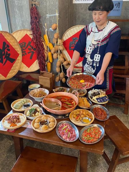贵州特色菜有哪些_贵州菜为什么酸辣-第3张图片-山城妙识 贵州特色菜有哪些_贵州菜为什么酸辣-第3张图片-山城妙识