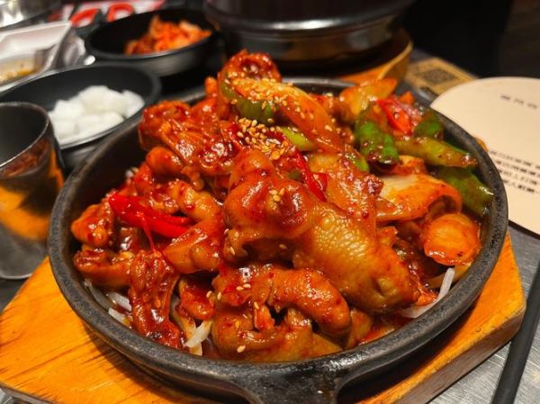 韩国菜家常做法_怎么做简单又正宗-第1张图片-山城妙识