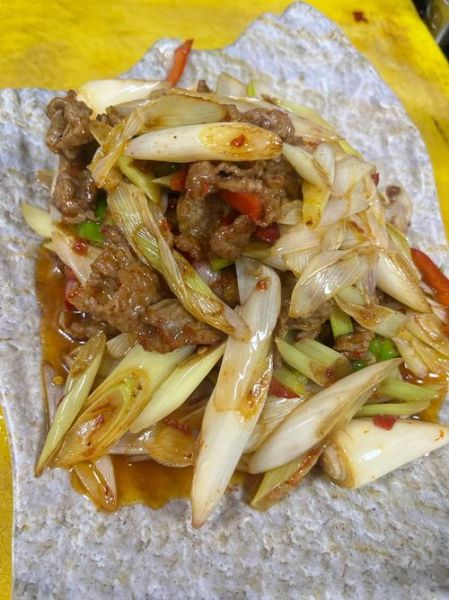 大葱爆牛肉正宗做法_牛肉怎么炒才嫩-第2张图片-山城妙识