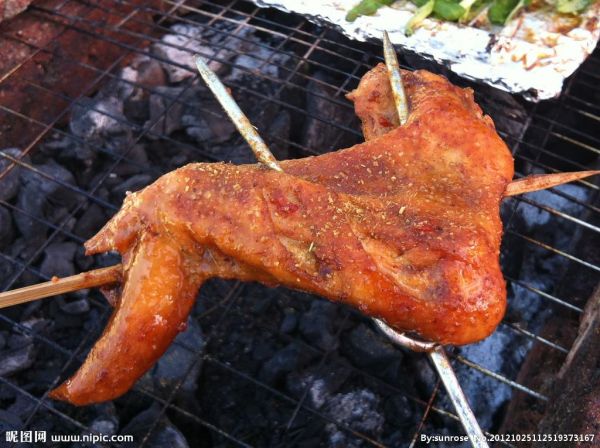 锡纸包鸡翅要全包吗_锡纸包鸡翅要不要全包-第2张图片-山城妙识 锡纸包鸡翅要全包吗_锡纸包鸡翅要不要全包-第2张图片-山城妙识