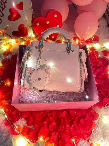 送什么礼物给情人最有意义_情人节送什么礼物最走心-第1张图片-山城妙识