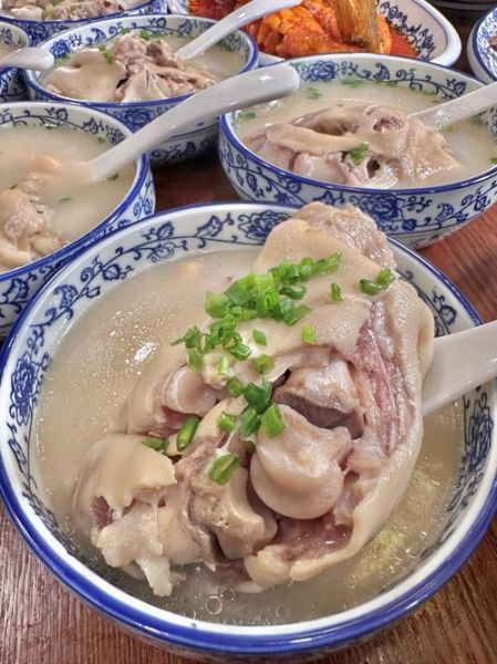 老妈蹄花是哪里的_老妈蹄花怎么做才正宗-第3张图片-山城妙识