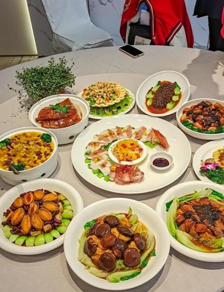 年夜饭必备菜有哪些_如何摆盘好看-第1张图片-山城妙识