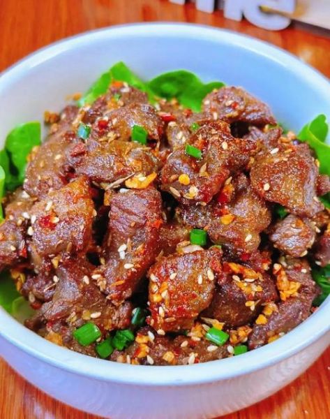 孜然牛肉用牛的哪个部位_怎么做才嫩-第1张图片-山城妙识 孜然牛肉用牛的哪个部位_怎么做才嫩-第1张图片-山城妙识