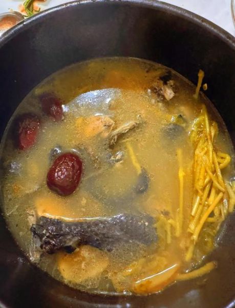 鸡汤怎么煮好喝_鸡汤去腥增香技巧-第3张图片-山城妙识 鸡汤怎么煮好喝_鸡汤去腥增香技巧-第3张图片-山城妙识