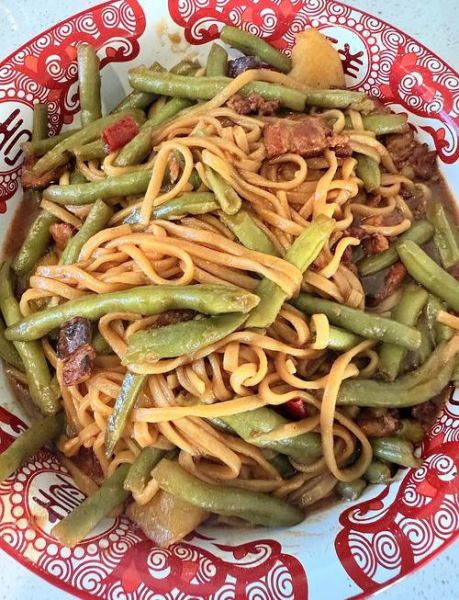 老北京豆角焖面怎么做_豆角焖面家常做法-第3张图片-山城妙识