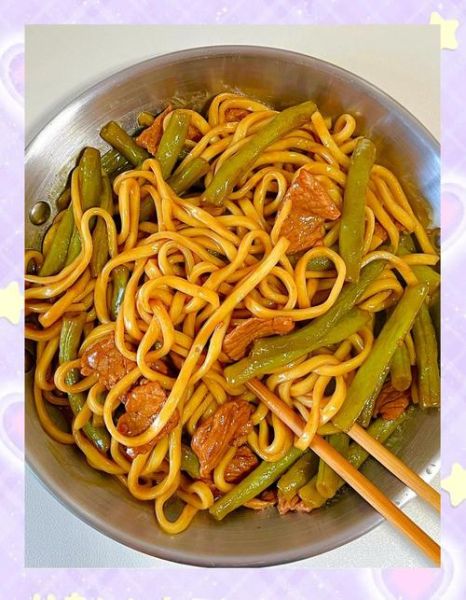 老北京豆角焖面怎么做_豆角焖面家常做法-第1张图片-山城妙识