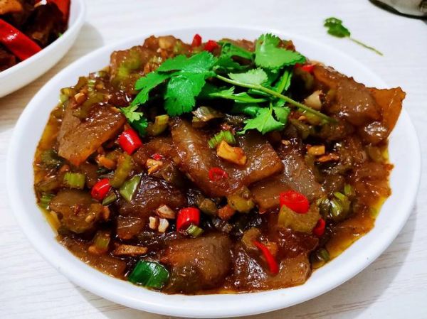 家常炒焖子怎么做_焖子炒不碎技巧-第2张图片-山城妙识