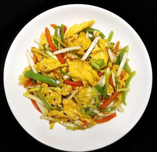 蒜台炒鸡蛋怎么做_蒜台炒鸡蛋先炒哪个-第2张图片-山城妙识 蒜台炒鸡蛋怎么做_蒜台炒鸡蛋先炒哪个-第2张图片-山城妙识