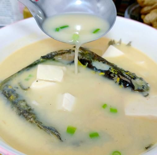 香辣黄辣丁鱼怎么做_家常做法窍门-第3张图片-山城妙识