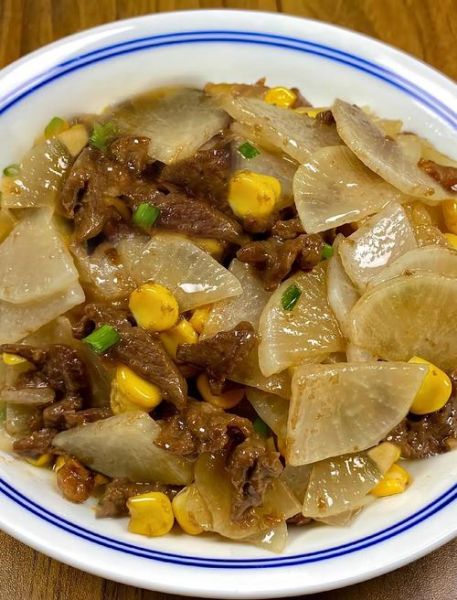 牛肉炒白萝卜丝怎么做_白萝卜丝炒牛肉好吃吗-第1张图片-山城妙识