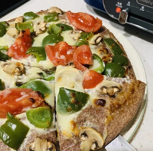 蔬菜比萨怎么做_蔬菜比萨热量高吗-第1张图片-山城妙识