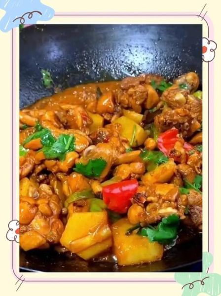 土豆炖鸡架的家常做法_鸡架怎么炖才不腥-第3张图片-山城妙识