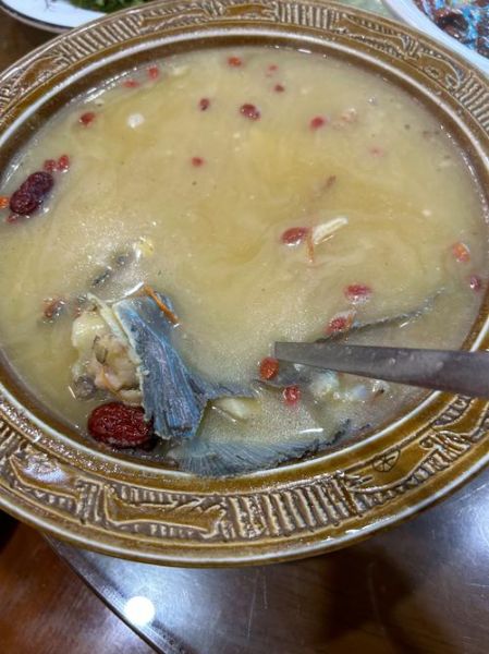 金鳟鱼炖汤的做法大全_金鳟鱼炖汤怎么做好吃-第1张图片-山城妙识 金鳟鱼炖汤的做法大全_金鳟鱼炖汤怎么做好吃-第1张图片-山城妙识