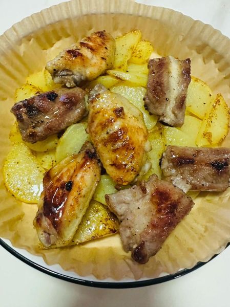 椒盐土豆排骨怎么做_椒盐土豆排骨的家常做法-第3张图片-山城妙识