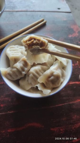 牛肉馅饺子用什么菜好_牛肉饺子配什么蔬菜-第2张图片-山城妙识 牛肉馅饺子用什么菜好_牛肉饺子配什么蔬菜-第2张图片-山城妙识