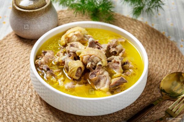 清炖土鸡放什么调料_清炖土鸡最忌什么调料-第2张图片-山城妙识 清炖土鸡放什么调料_清炖土鸡最忌什么调料-第2张图片-山城妙识