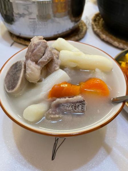 淮山排骨汤的功效与做法_淮山排骨汤怎么炖好喝-第3张图片-山城妙识 淮山排骨汤的功效与做法_淮山排骨汤怎么炖好喝-第3张图片-山城妙识