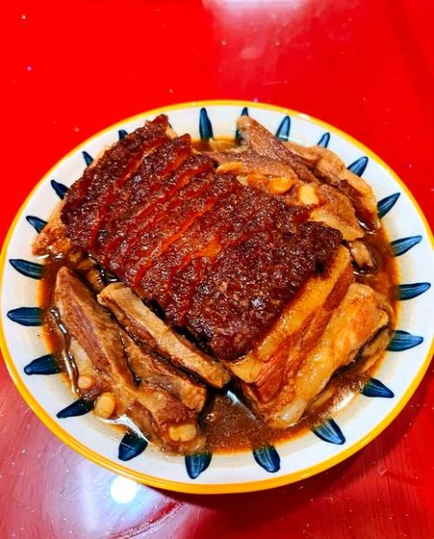 蒸扣肉最简单做法_蒸扣肉需要蒸多久-第1张图片-山城妙识 蒸扣肉最简单做法_蒸扣肉需要蒸多久-第1张图片-山城妙识