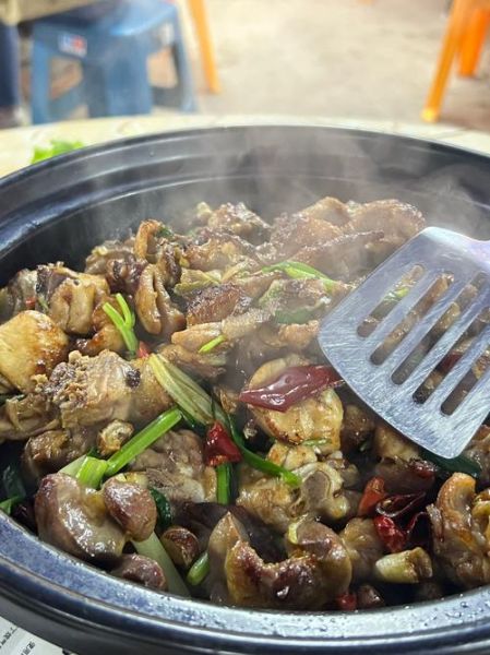 鸡肉火锅怎么做_鸡肉火锅配菜有哪些-第1张图片-山城妙识 鸡肉火锅怎么做_鸡肉火锅配菜有哪些-第1张图片-山城妙识