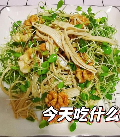 香椿苗怎么吃_香椿苗的做法大全-第2张图片-山城妙识 香椿苗怎么吃_香椿苗的做法大全-第2张图片-山城妙识