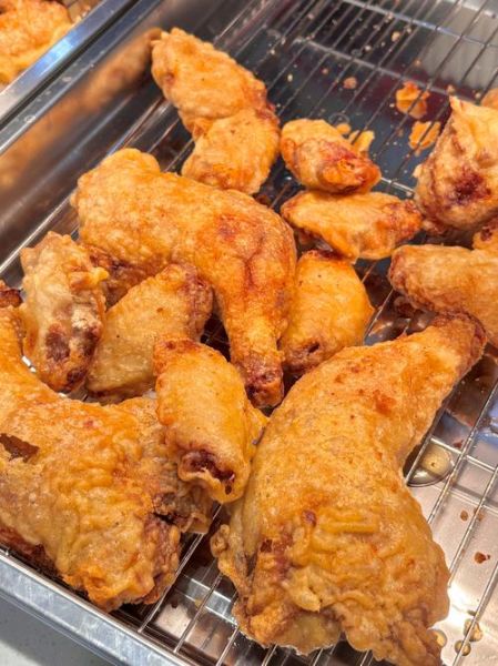 油炸鸡腿怎么做好吃_油炸鸡腿酥脆秘诀-第3张图片-山城妙识