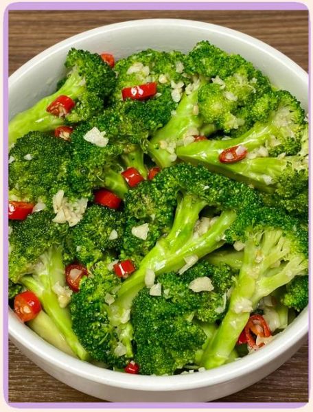 西兰花怎么炒才脆嫩_西兰花怎么摆盘好看-第1张图片-山城妙识