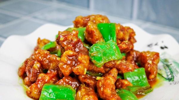 青椒肉段怎么做_青椒肉段家常做法-第2张图片-山城妙识