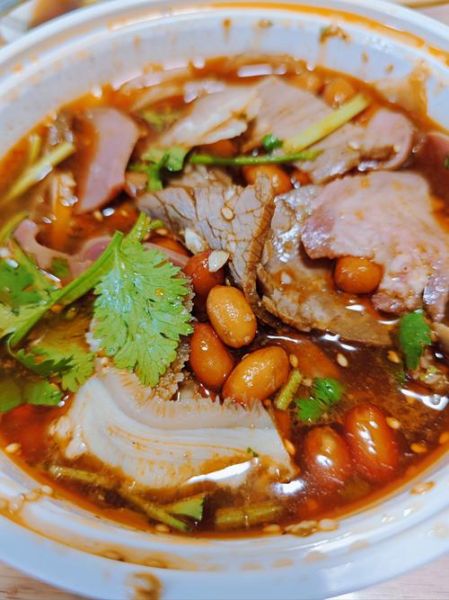 夫妻肺片食材有哪些_正宗做法需要什么原料-第1张图片-山城妙识 夫妻肺片食材有哪些_正宗做法需要什么原料-第1张图片-山城妙识