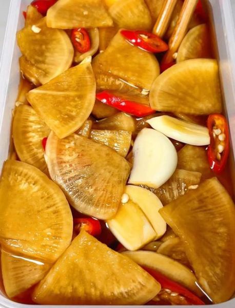 小米辣泡椒腌萝卜怎么做_泡椒腌萝卜要多久-第2张图片-山城妙识 小米辣泡椒腌萝卜怎么做_泡椒腌萝卜要多久-第2张图片-山城妙识