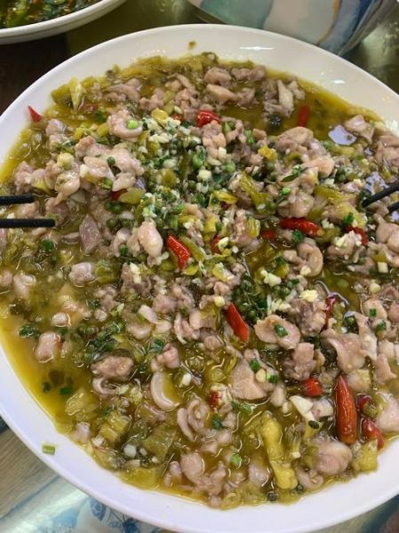 酸菜兔怎么做_川味酸菜兔正宗做法-第1张图片-山城妙识 酸菜兔怎么做_川味酸菜兔正宗做法-第1张图片-山城妙识