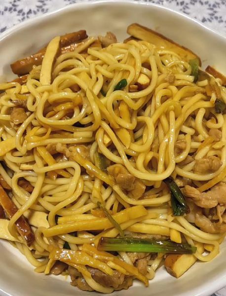 肉丝拌川怎么做_肉丝拌川用什么面条-第1张图片-山城妙识 肉丝拌川怎么做_肉丝拌川用什么面条-第1张图片-山城妙识