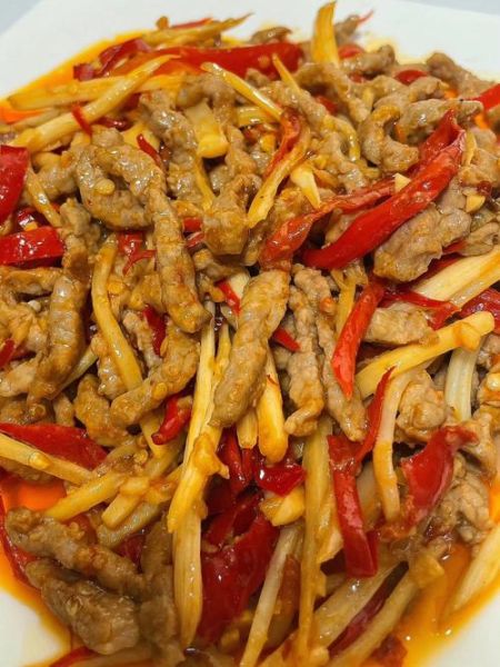 泡椒牛肉丝怎么炒才嫩_泡椒牛肉丝用什么牛肉-第2张图片-山城妙识